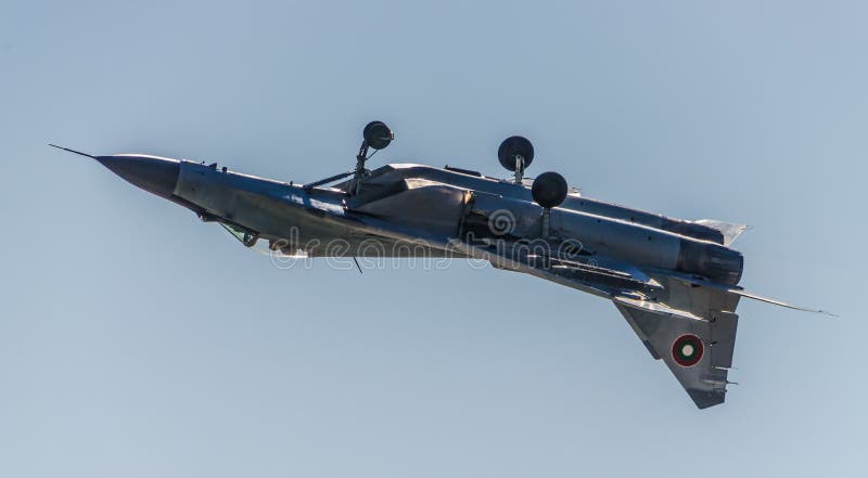 276 Airplane Inverted Stock Photos - Free & Royalty-Free Stock Photos ...