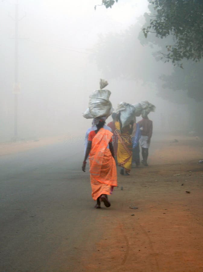 Migrant Workers in Rural India Editorial Stock Image - Image of economy ...