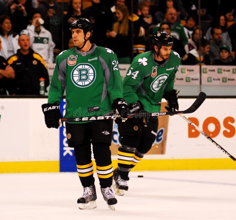 Mike Mottau Boston Bruins editorial photo. Image of skate - 23908431