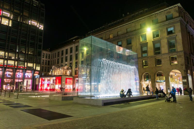 Milan Apple plaza Liberty editorial stock photo. Image of europe ...