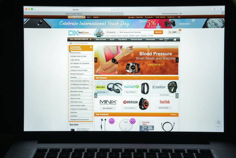 Milan, Italy - August 10, 2017: DX.com Website Homepage Editorial Stock ...