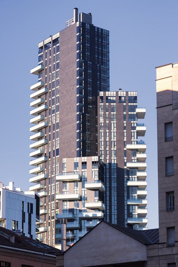Milan (Italy): Modern Buildings Stock Photo - Image of tower, milan ...