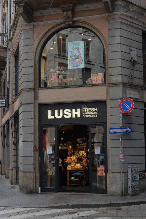Lush store editorial stock photo. Image of cosmetic, brand - 53709553