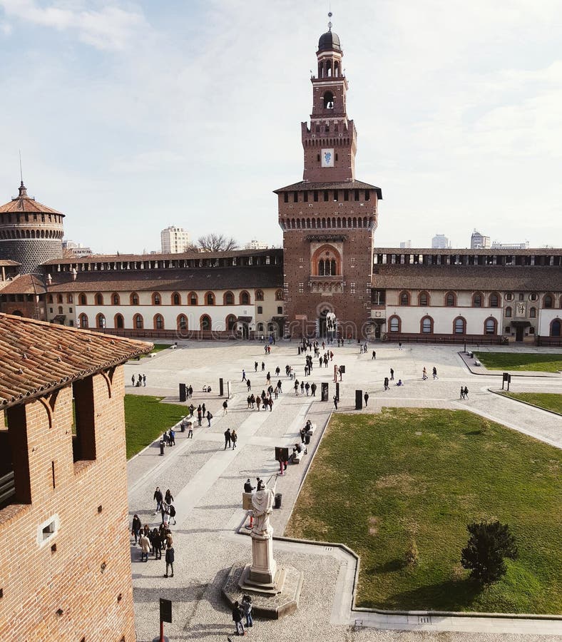 Milan sforzesco castle editorial stock photo. Image of milan - 112647323