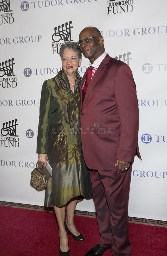Milana Beamon Und Bob Beamon Redaktionelles Stockfoto - Bild von fonds ...