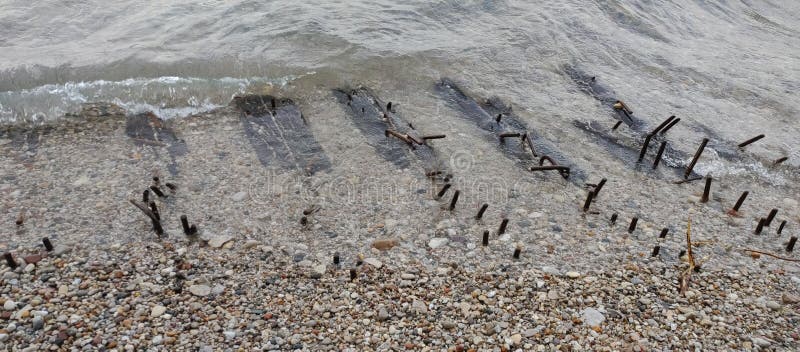 1 Mile Lighthouse Shipwreck Stock Image - Image of coast, ocean: 218574637