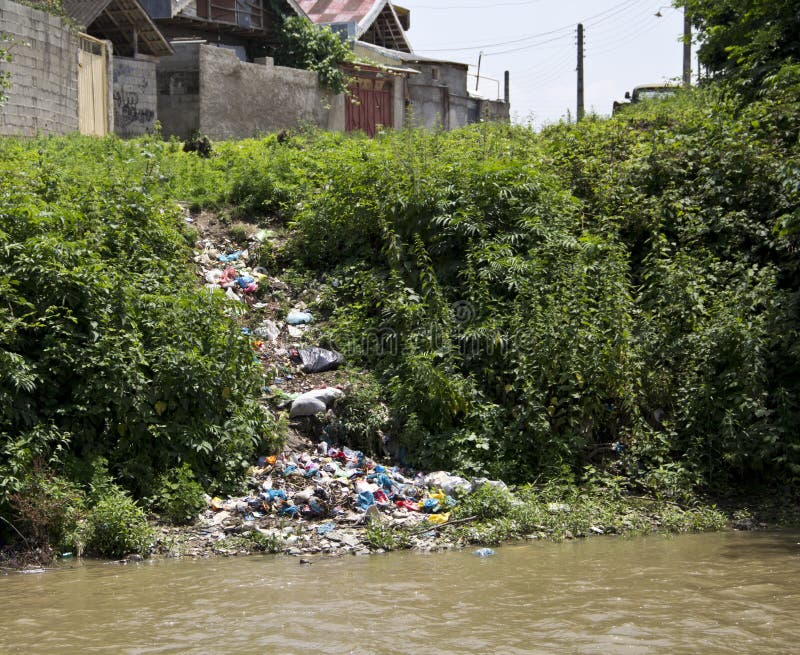 Milieuvervuiling stock foto. Image of verpakking, recycleer - 31339848