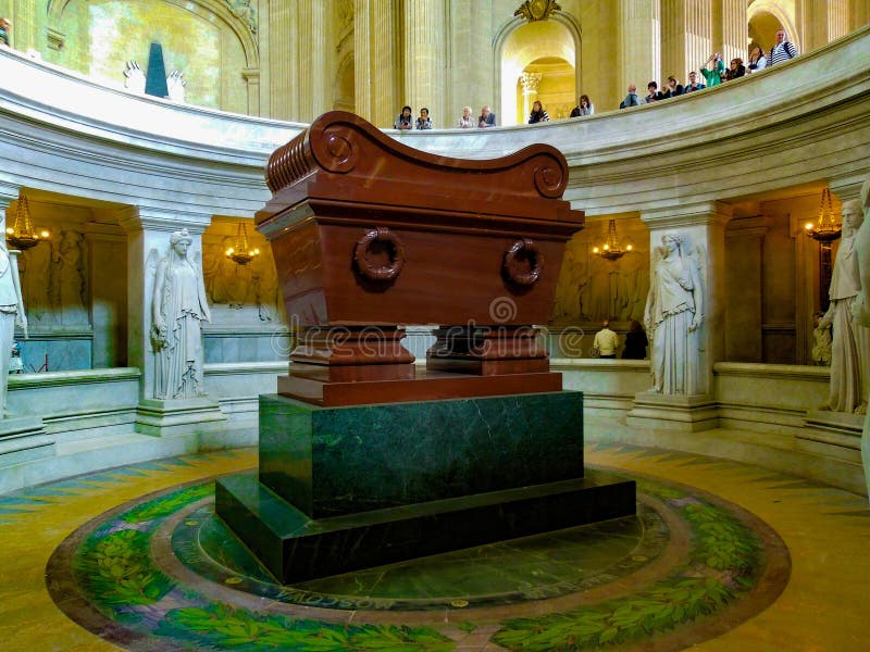 Napoleon Tomb Paris France War-Held Stockfoto - Bild von hotel, museum ...