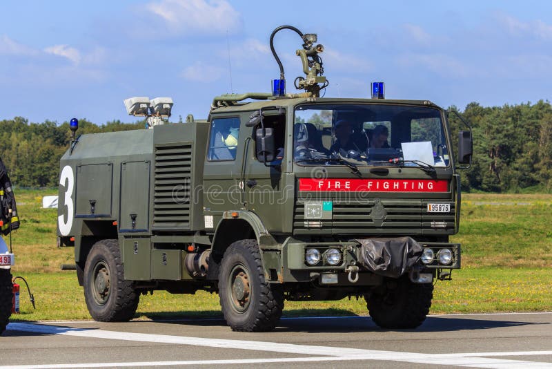 Airport fire engine editorial image. Image of burning - 33855085