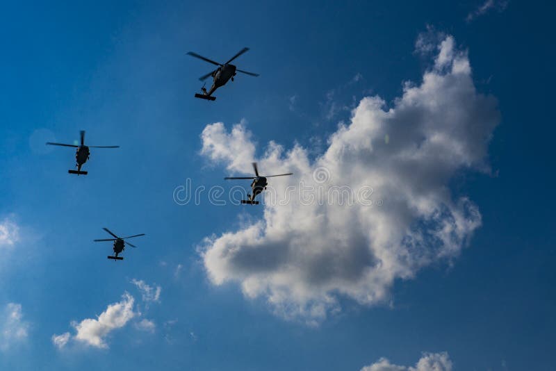 Military Hellicopters Fly Over Louisville in Formation Editorial Image ...