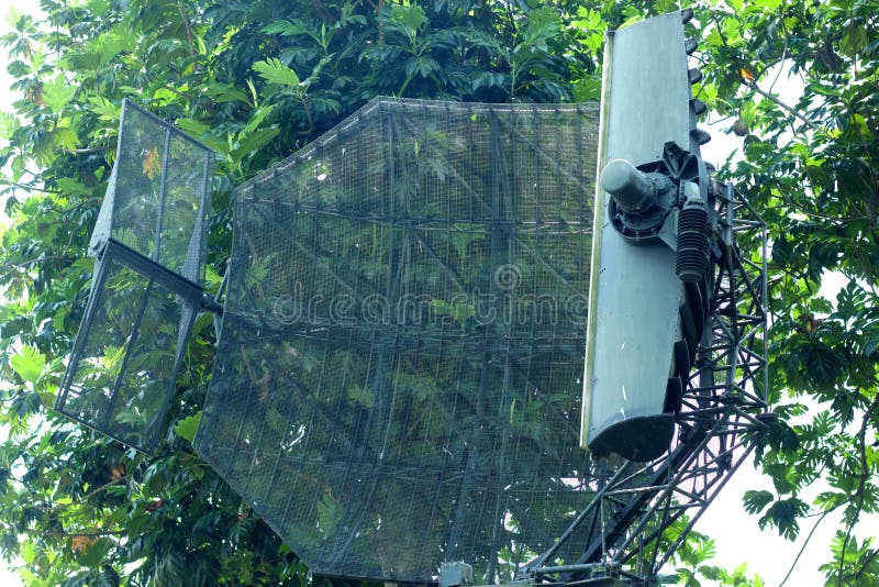 Military Radar Air Surveillance Antenna Stock Image - Image of array ...
