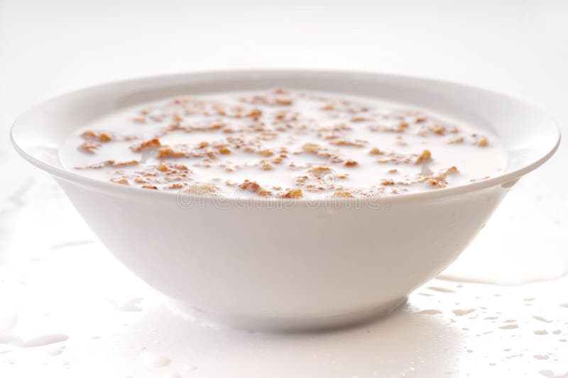 Milk and corn-flakes stock image. Image of bowl, breakfast - 11753399