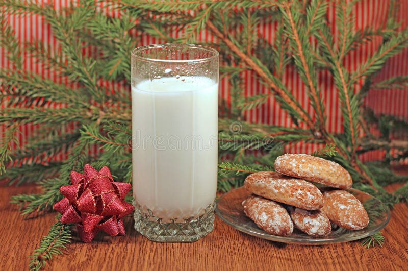 Milk and Gingerbread for Santa Stock Image - Image of closeup, glass ...