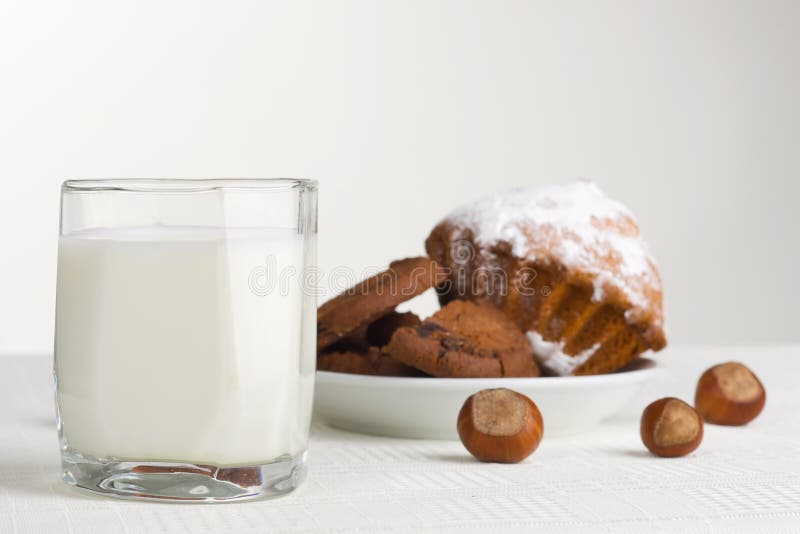 Milk and hazelnuts stock image. Image of snack, dairy - 12712017