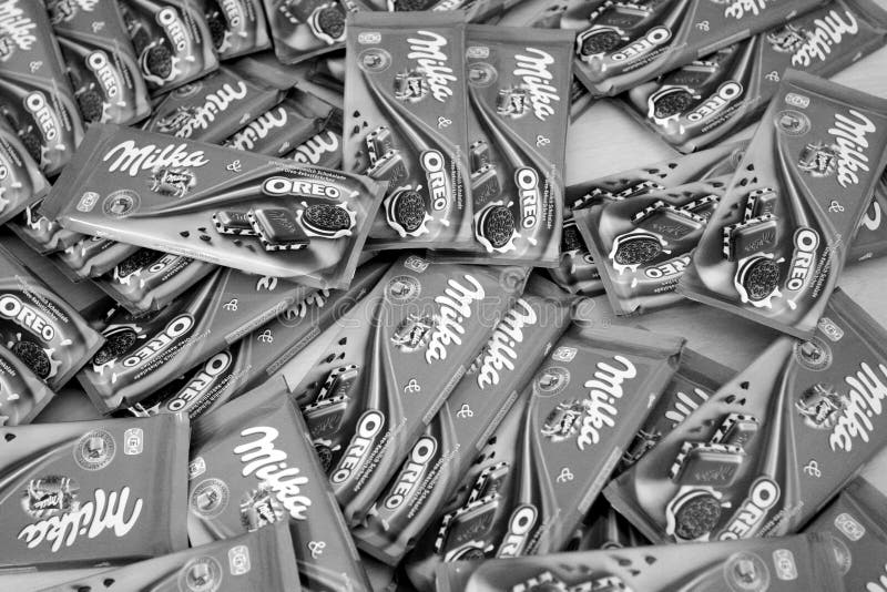 Milka Oreo editorial image. Image of commercial, biscuit - 28807310
