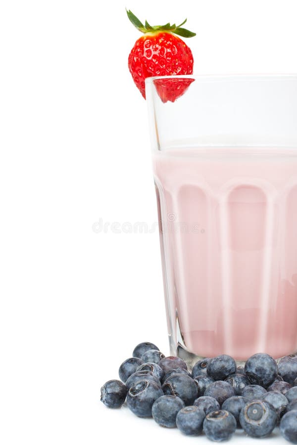 Milkshake De La Fresa Con El Azul Foto de archivo - Imagen de liso ...
