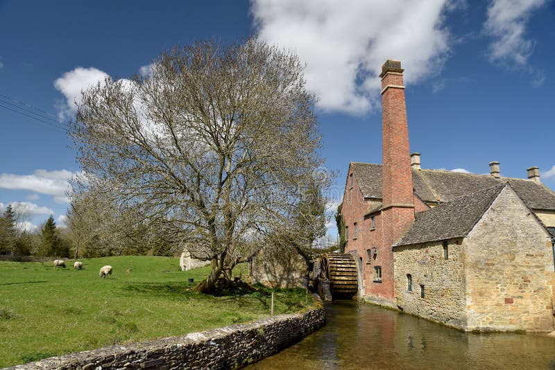 Mill at Lower Slaughter stock image. Image of attraction - 71109701