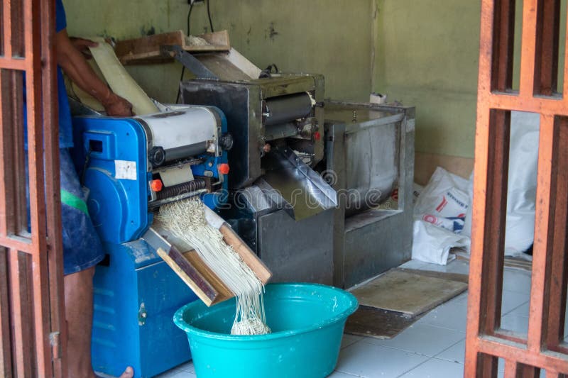 Milled Instant Noodle Maker Stock Image - Image of produce, workshop ...