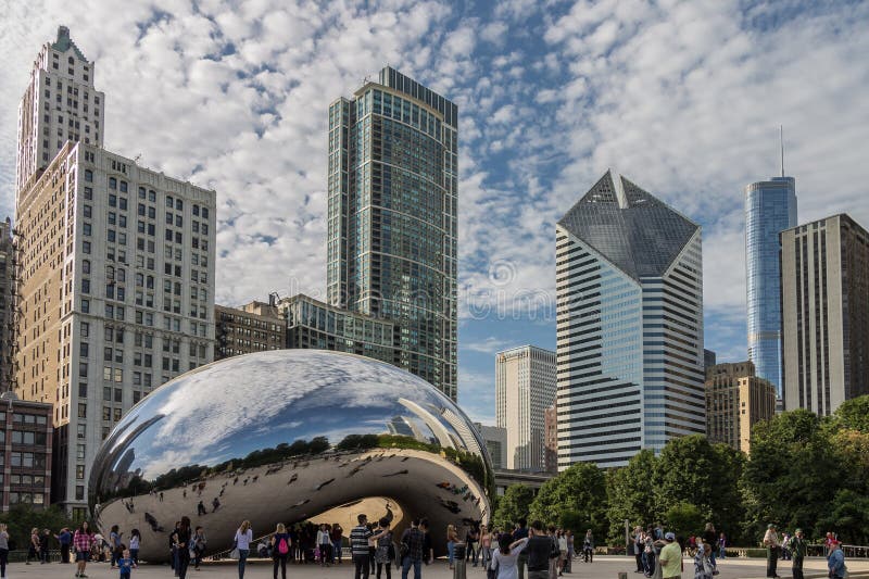 Millenium Park Chicago editorial stock photo. Image of park - 45999463