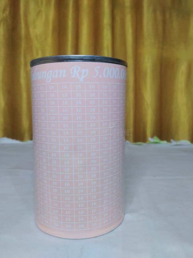 5 Million Target Money Piggy Bank Stock Photo - Image of million ...