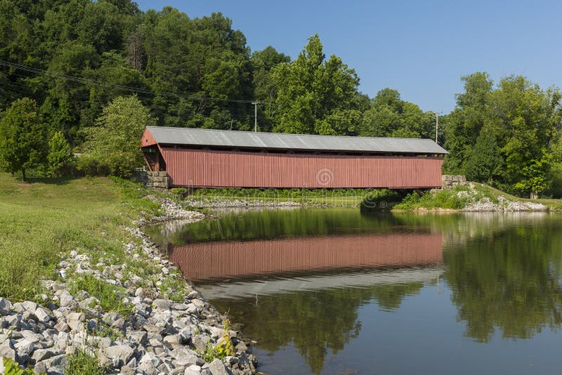 Milton Covered Bridge stock image. Image of park, country - 42634017