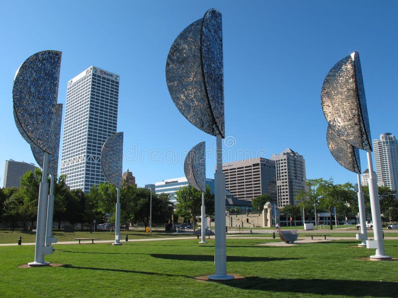 Milwaukee Wind Leaves, Modern Art Editorial Photo - Image of bench ...
