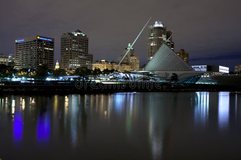 179 Milwaukee Skyline Night Stock Photos - Free & Royalty-Free Stock ...