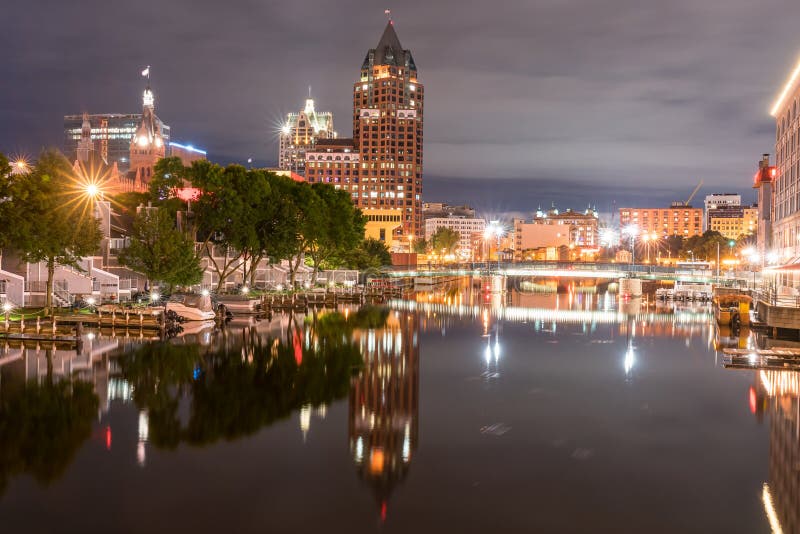 Milwaukee, Wisconsin Night Skyline Stock Photo - Image of city, park ...