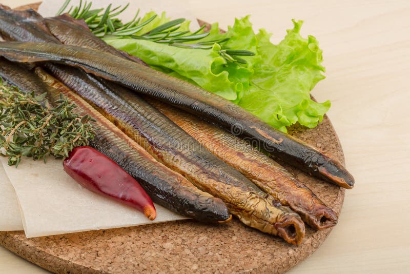 Minóg obraz stock. Obraz złożonej z sadło, morze, grzanka - 51339319