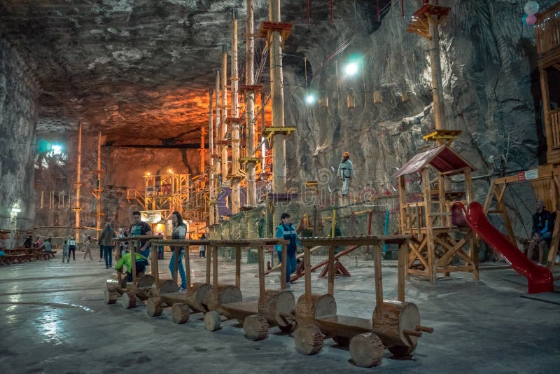 Mina De Sal De Praid, Rumania Fotografía editorial - Imagen de grande ...