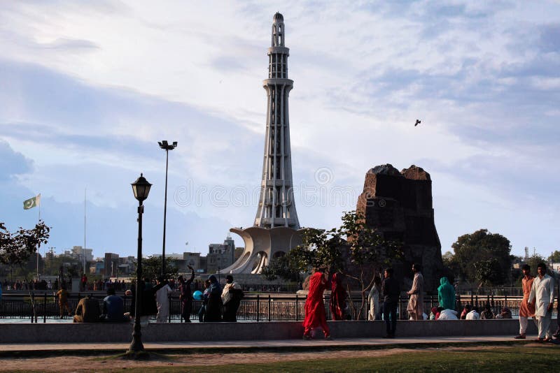 Minare Pakistan editorial image. Image of park, national - 178957270