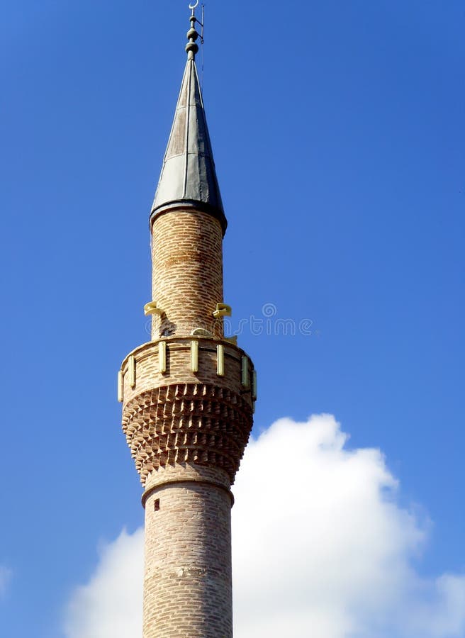 Minarete da mesquita foto de stock. Imagem de oriental - 32868188