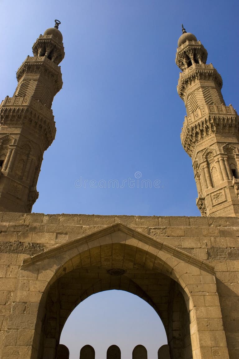 632 Modern Mosque Gate Stock Photos - Free & Royalty-Free Stock Photos ...