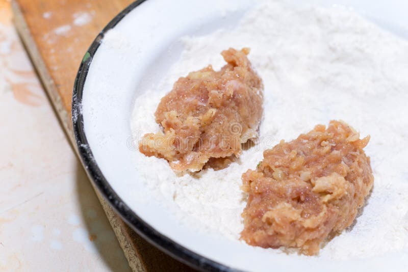 Minced Meat Burgers Poaching in the Flours Stock Image - Image of ...