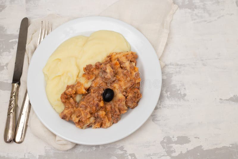 Minced Meat and Mashed Potato on White Plate Stock Image - Image of ...