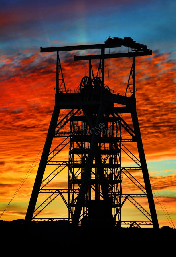 179 Vertical Mine Shaft Stock Photos - Free & Royalty-Free Stock Photos ...