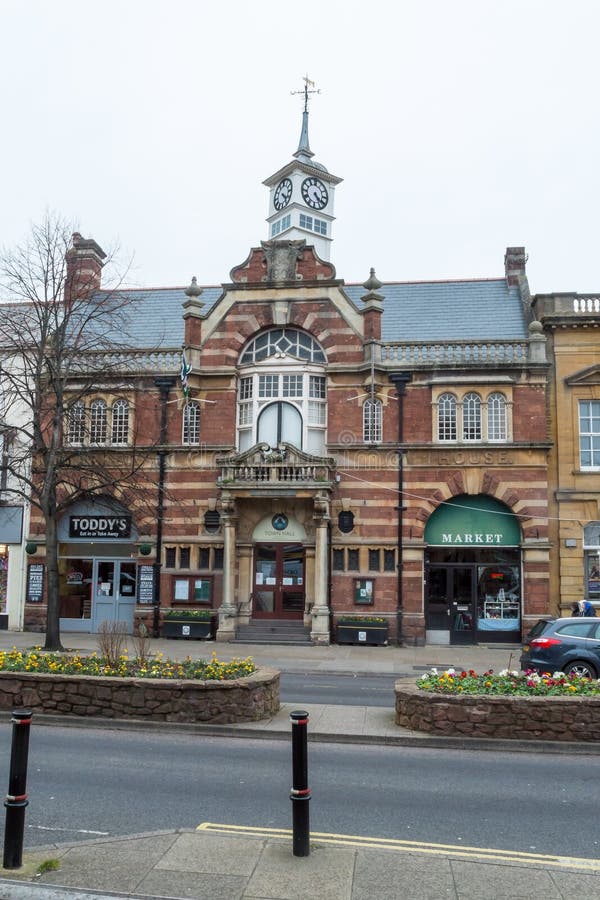 Minehead Town Hall editorial photography. Image of europe - 67868267