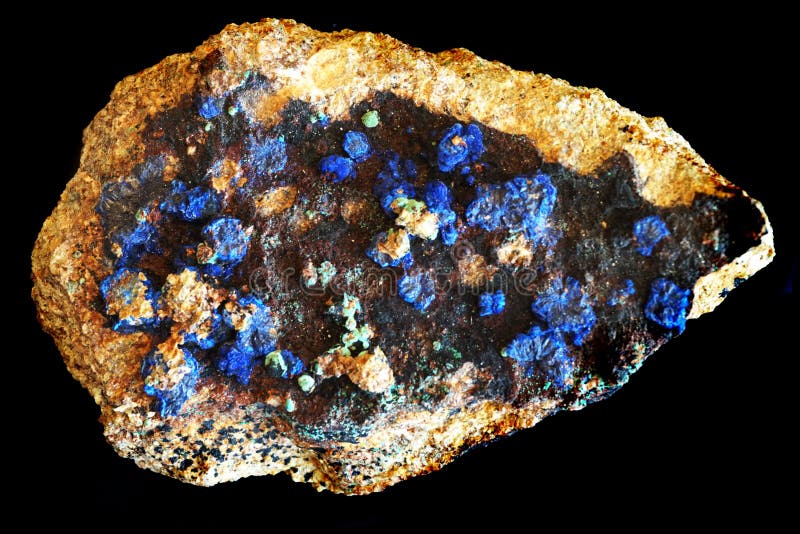 Mineral azul del azurite foto de archivo. Imagen de cierre - 119931820