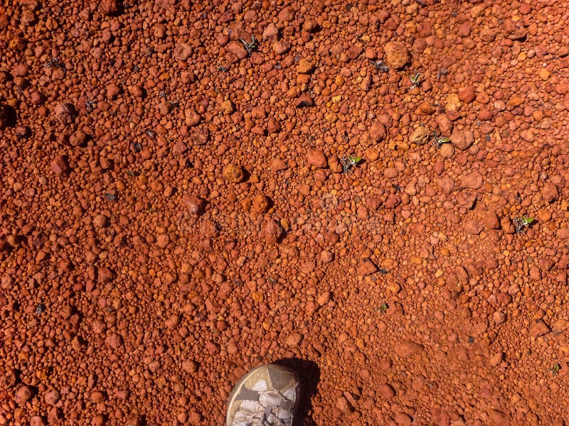 Mineral Del Aluminio De La Bauxita Imagen de archivo - Imagen de rojo ...