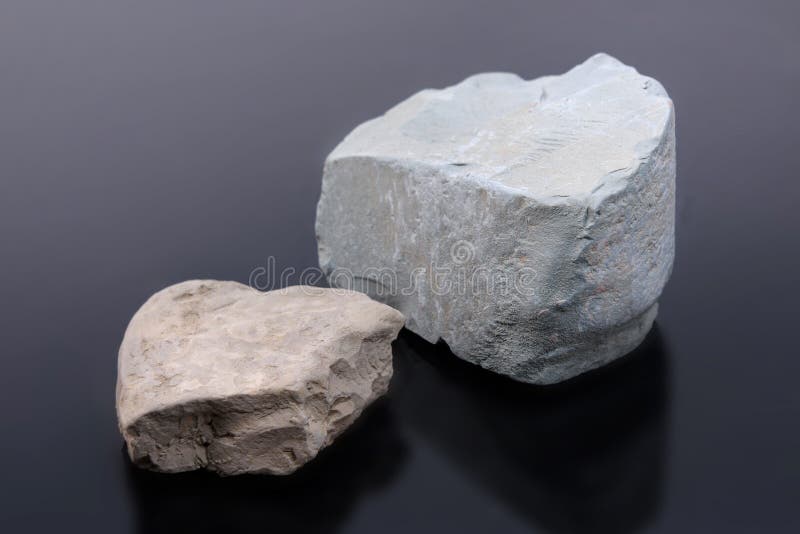 Argilla - La Roccia Sedimentaria a Grana Fine, Ha Saturato Il Colore ...