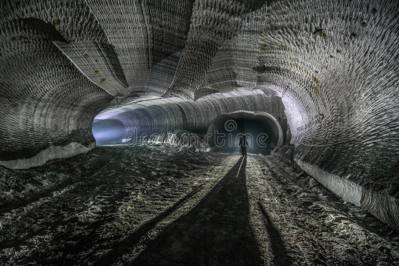 Mines Souterraines L'Ukraine, Donetsk Image stock - Image du ingénierie ...