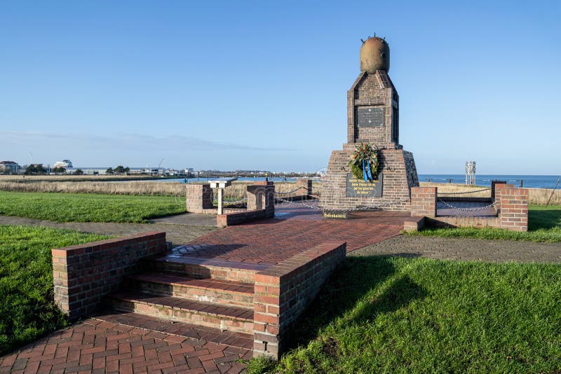 Minesweeper memorial editorial photo. Image of harbor - 263163701