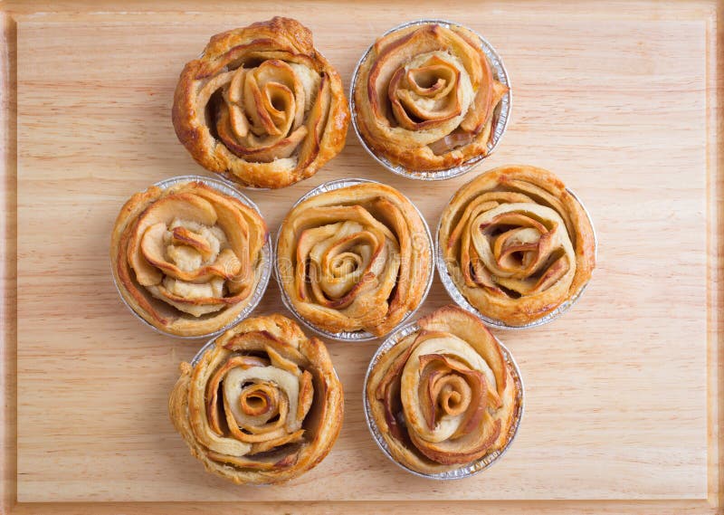 Mini apple rose pies stock image. Image of fruit, food - 72528661