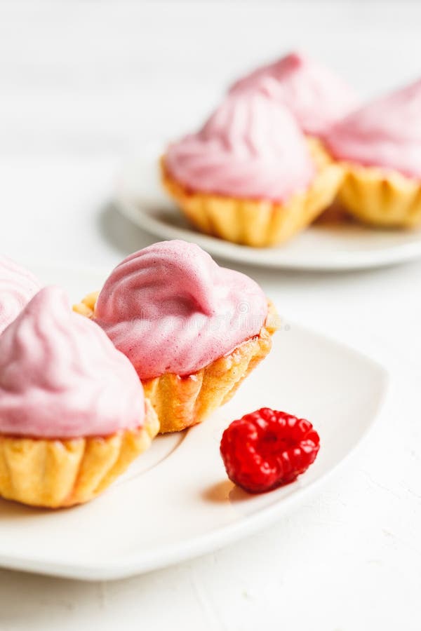 Mini Cakes Baskets with Raspberry Cream on White Plate Stock Image ...