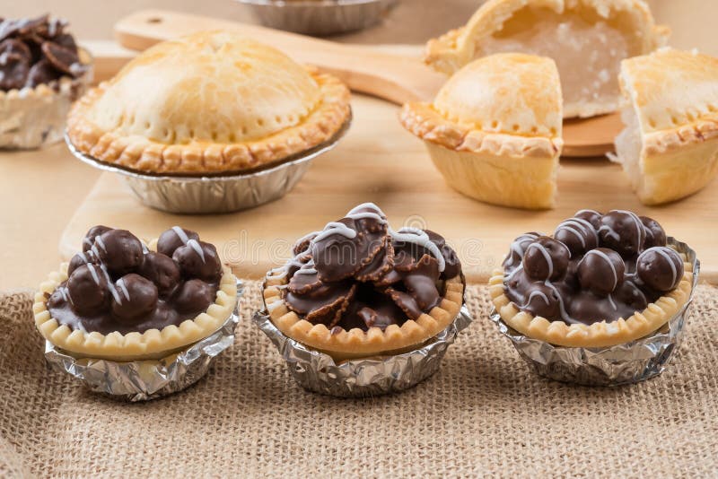 Mini Chocolate Tart with Crunchy Stock Photo - Image of crust, cookie ...