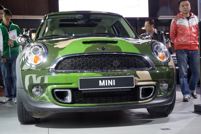 Mini Clubman car editorial photo. Image of autosalon - 137666971