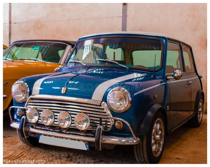 Mini Cooper classic editorial photo. Image of cooper - 139716171