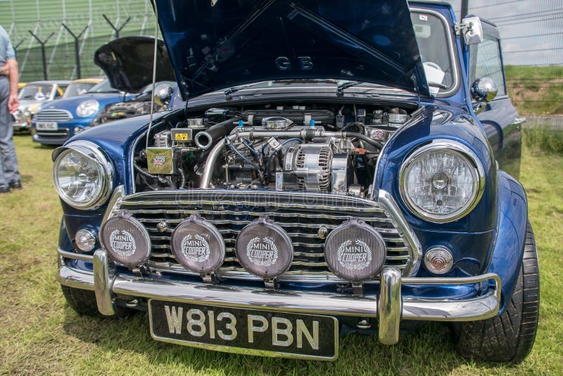 Mini Cooper engine editorial image. Image of 1980, automobile - 87997080