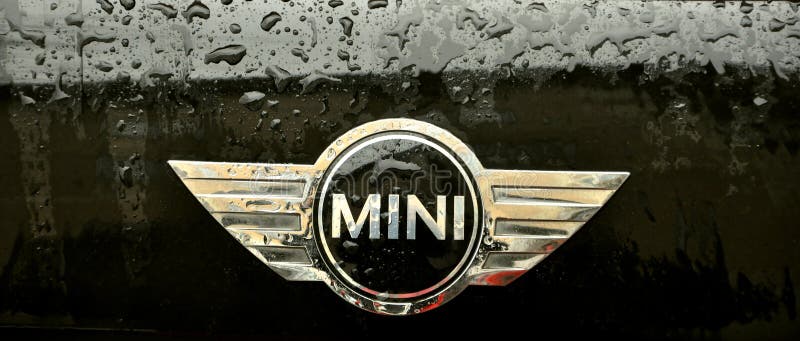 Mini Cooper Logo Stock Photos - Download 318 Royalty Free Photos