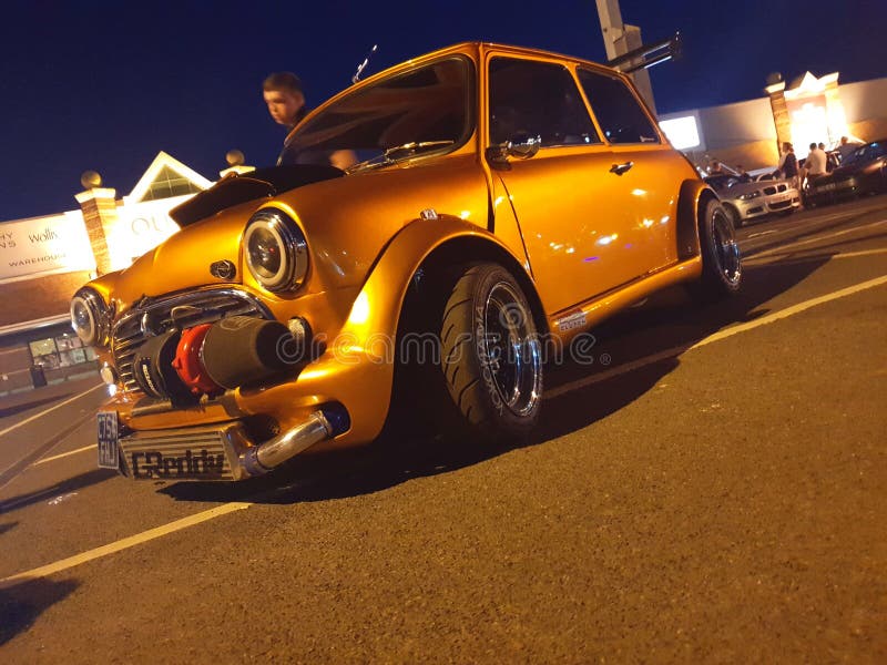 Mini cooper editorial photo. Image of carmeet, mini - 124495981